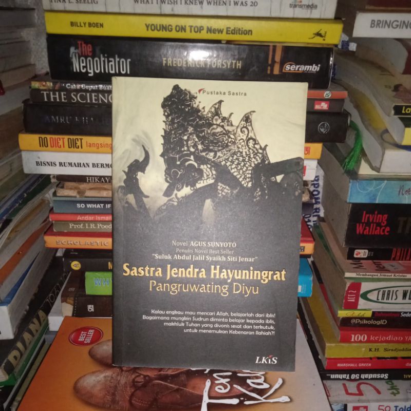 Jual ( preloved) sastra jendra hayuningrat original | Shopee Indonesia