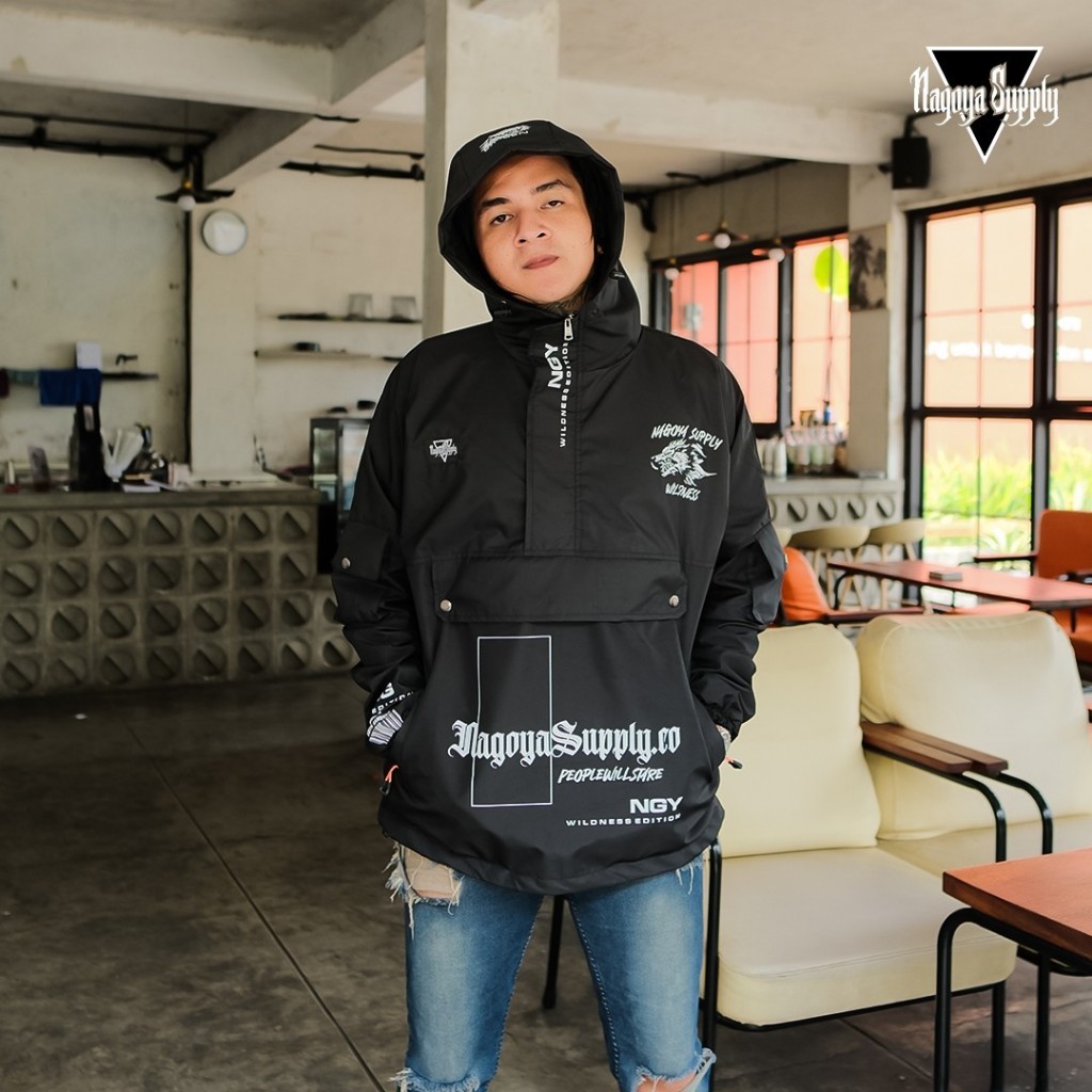 Jual Nagoya Jaket Parasut Pria Anti Air Jaket Cagoule Wolf Hitam ...