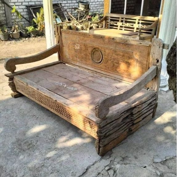 Jual kursi risban antik kayu jati lawasan bekas erosi bangku bale bale ...