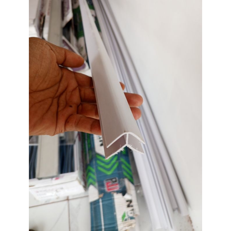 Jual Lis plafon pvc siku drop ceiling | Shopee Indonesia
