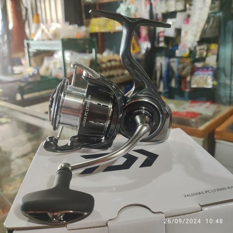 Jual Reel Daiwa 2024 LUVIAS PC LT 3000-XH | Shopee Indonesia