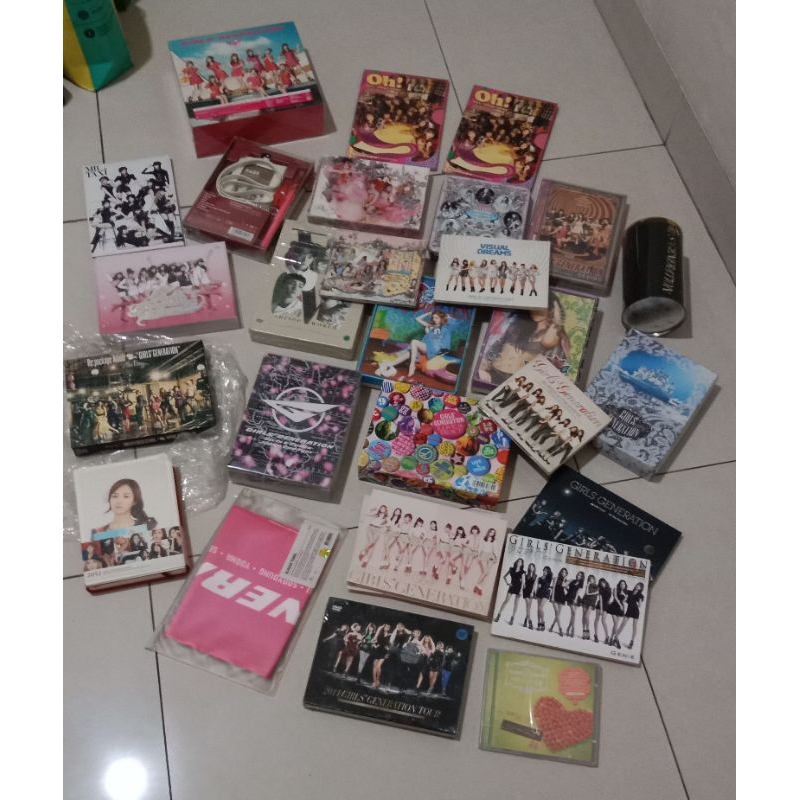 Jual SNSD Official Album Jepang Korea RARE IGAB Yuri SEALED Visual ...