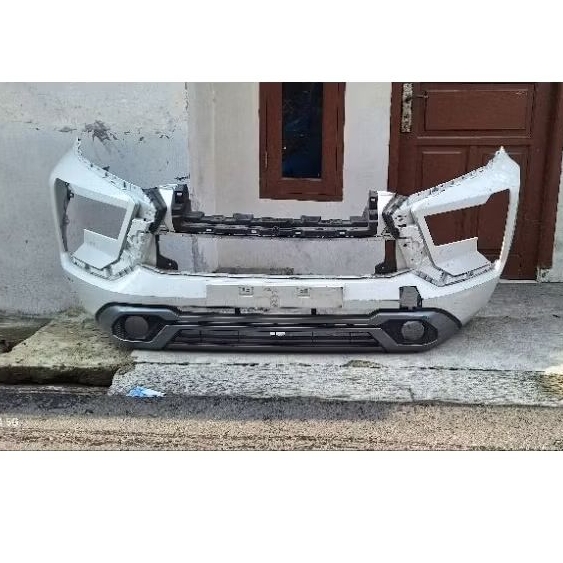 Jual bemper depan xpander ultimate 2022 2023 2024 2025 | Shopee Indonesia