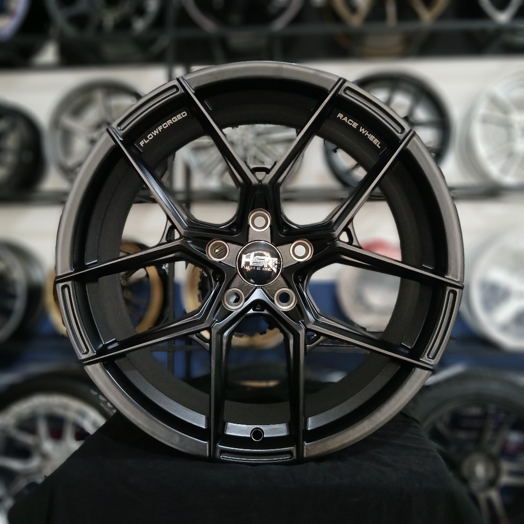 Jual pelek velg racing terbaru r18 baut 5 rata body mobil innova ...