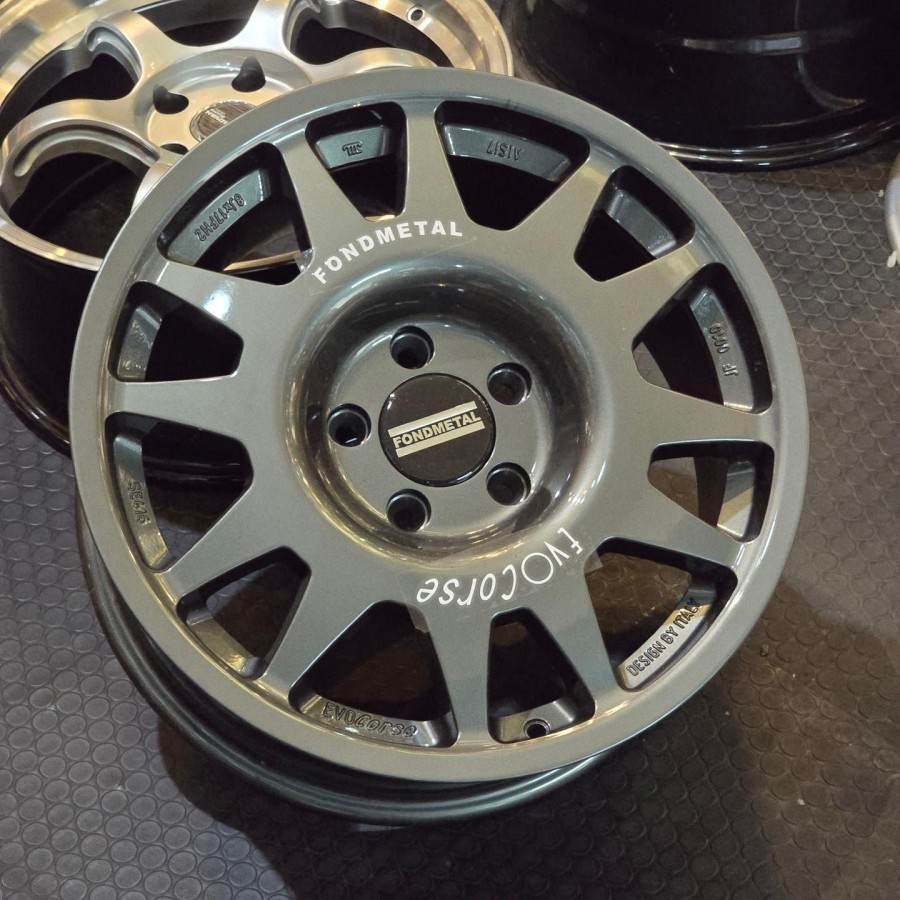 Jual velg rally r17 FONDMETAL LEBAR 8 ET 35 velg mobil ring 17 crv ...