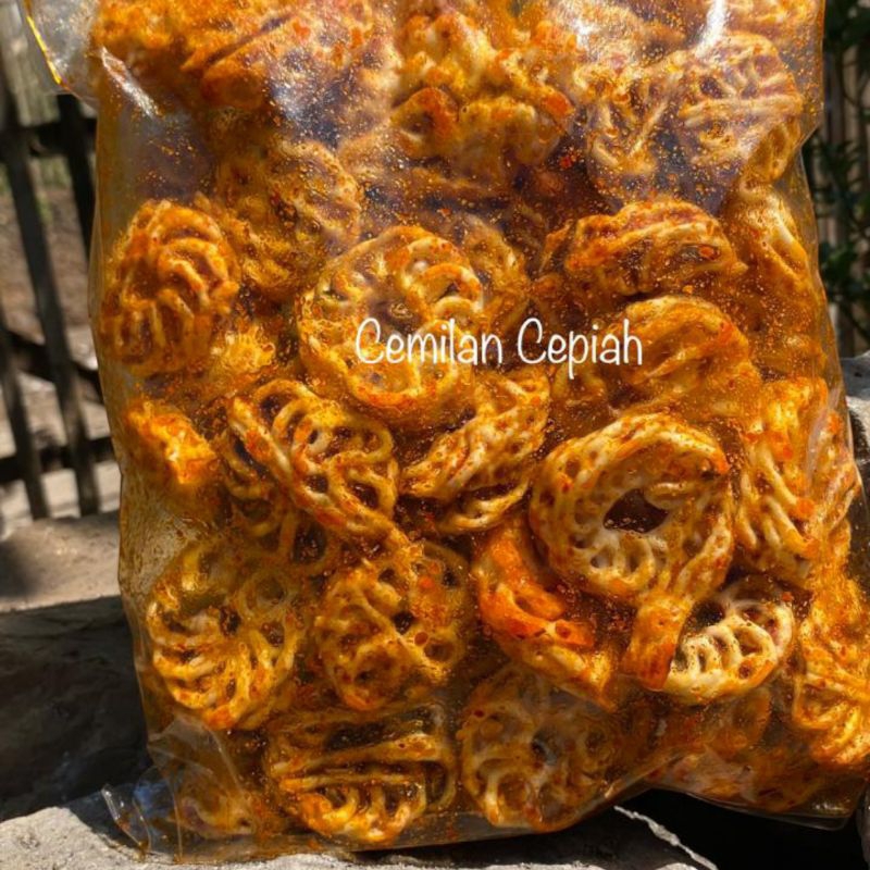 Jual Seblak kerupuk pedo kerupuk mawar bantat pedas daun jeruk isi 1 kg ...