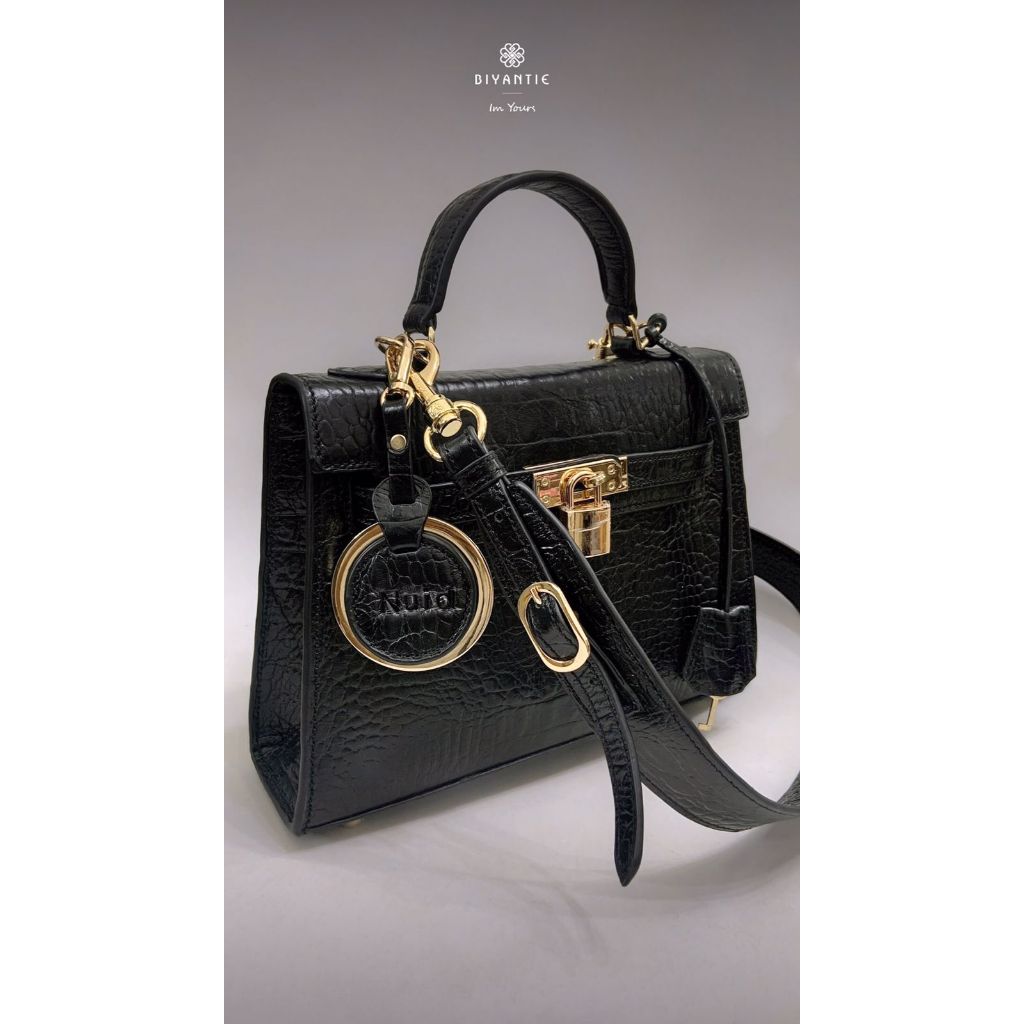 Jual Biyantie Tas Selempang Wanita Tungga Dewi Sling Bag Kulit Asli ...