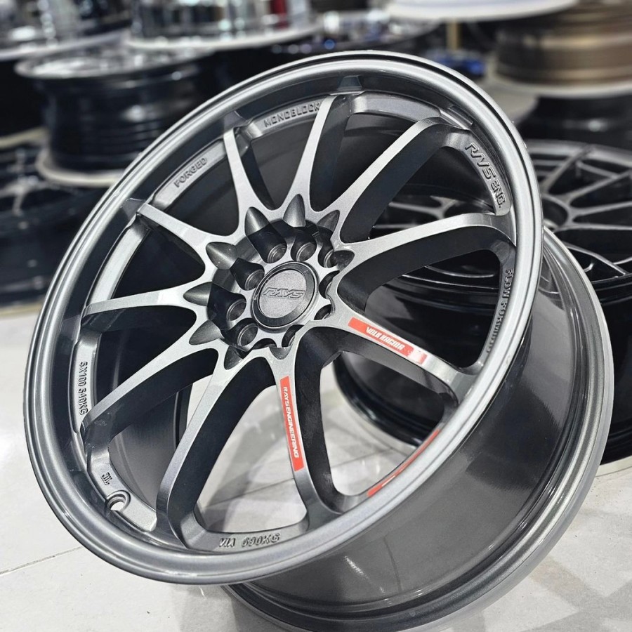 Jual velg mobil 18 CE28 FLOW FORMING R18 Innova hrv crv civic terios ...