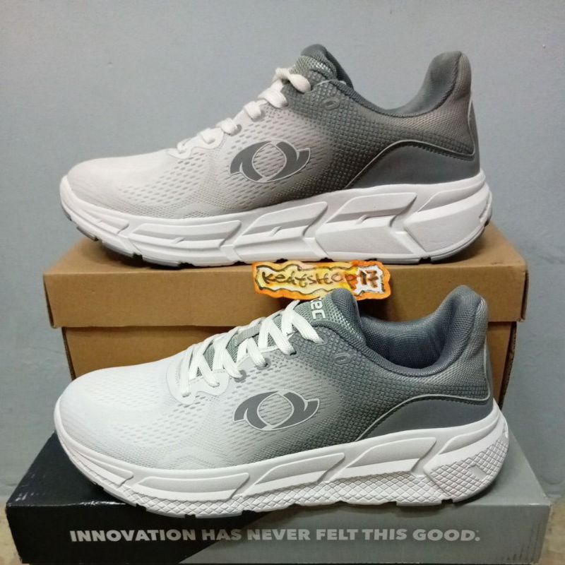Jual Sepatu olahraga pria Astec Ilic white running shoes original ...