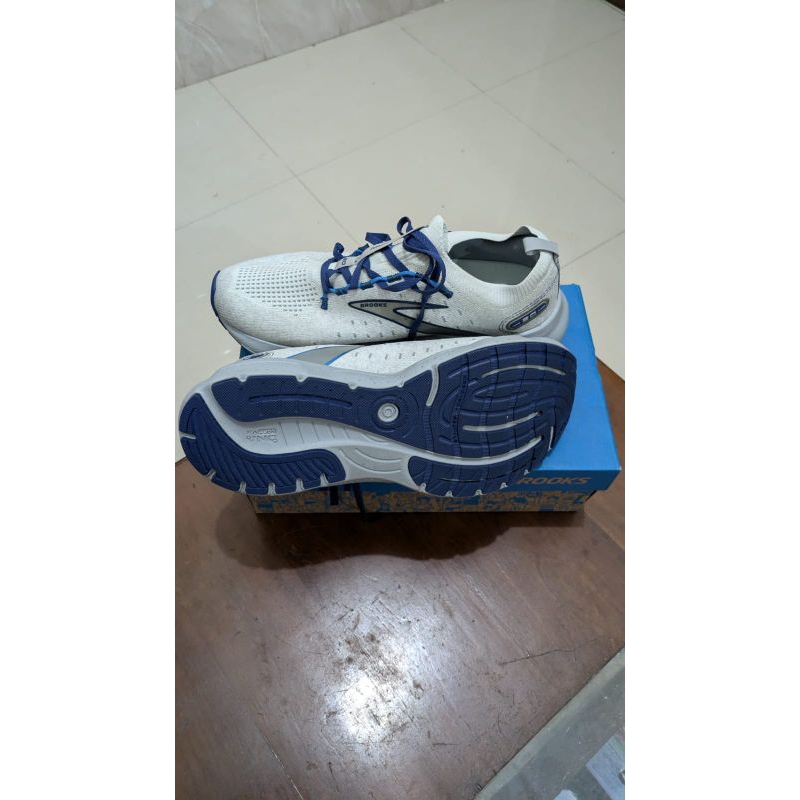 Jual sepatu olahraga uk besar warna biru putih | Shopee Indonesia