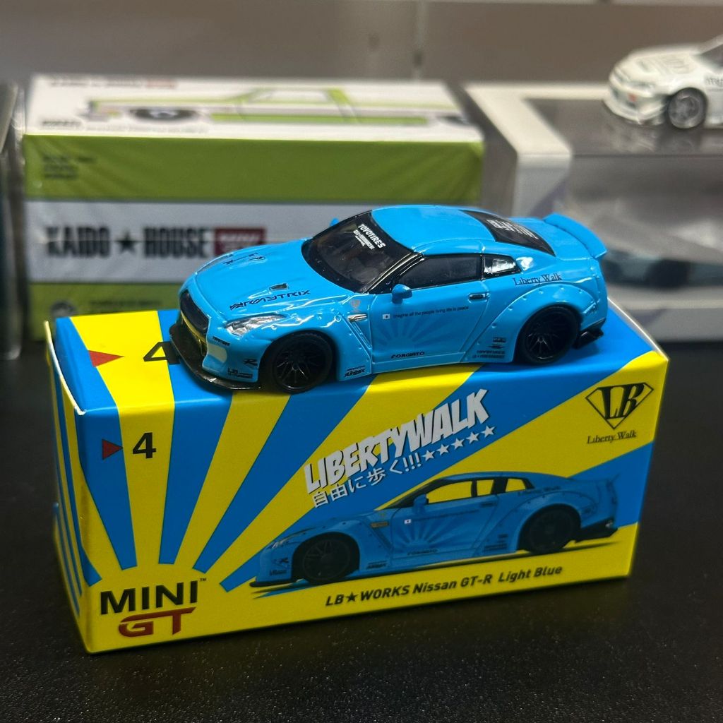 Jual MINI GT 1/64 NO. 4 MIJO LBWK NISSAN GT-R R35 LIGHT BLUE MINUS ...