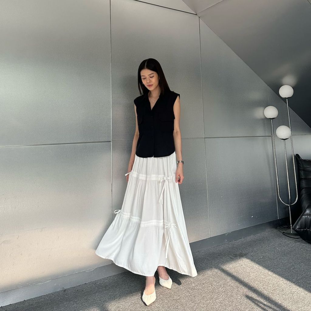 Jual AMORA KOREAN SKIRT / ROK SERUT FLOWY | Shopee Indonesia