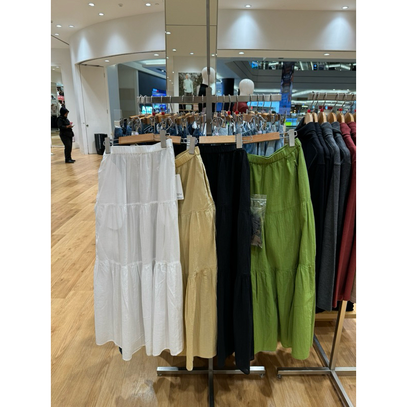 Jual Uniqlo rok Panel Sale | Shopee Indonesia