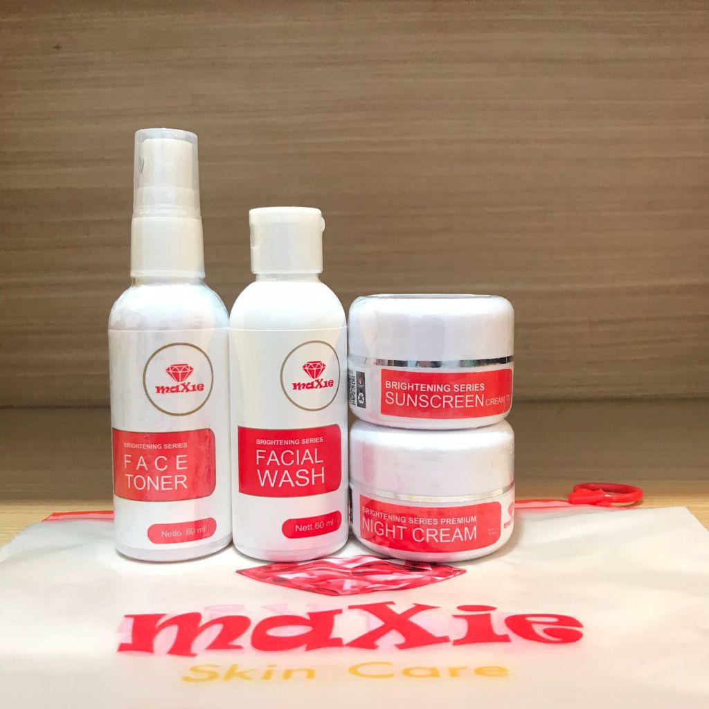 Jual Maxie Glow Skincare Kemasan Baru Isi 4 - Skincare BPOM Murah ...