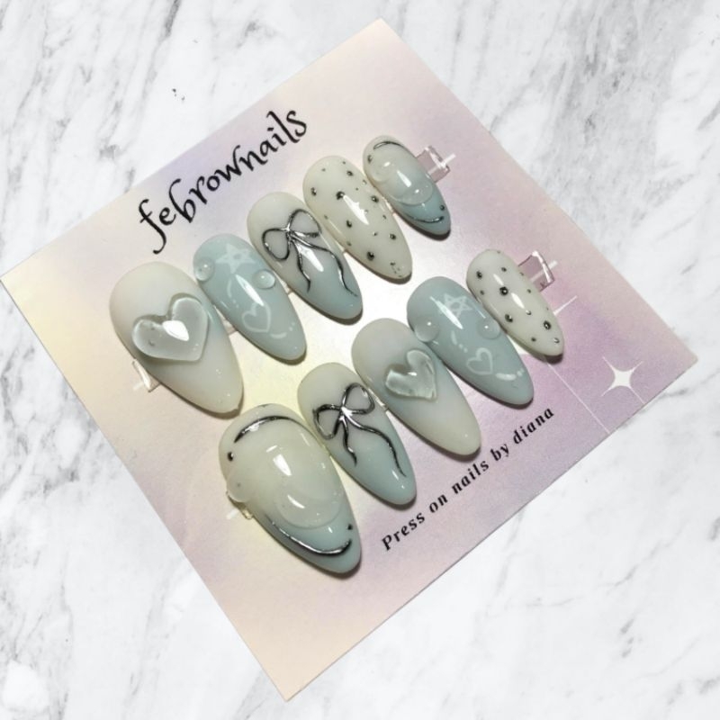 Jual Press on nails Korean blush style / white blue fake nails blush ...