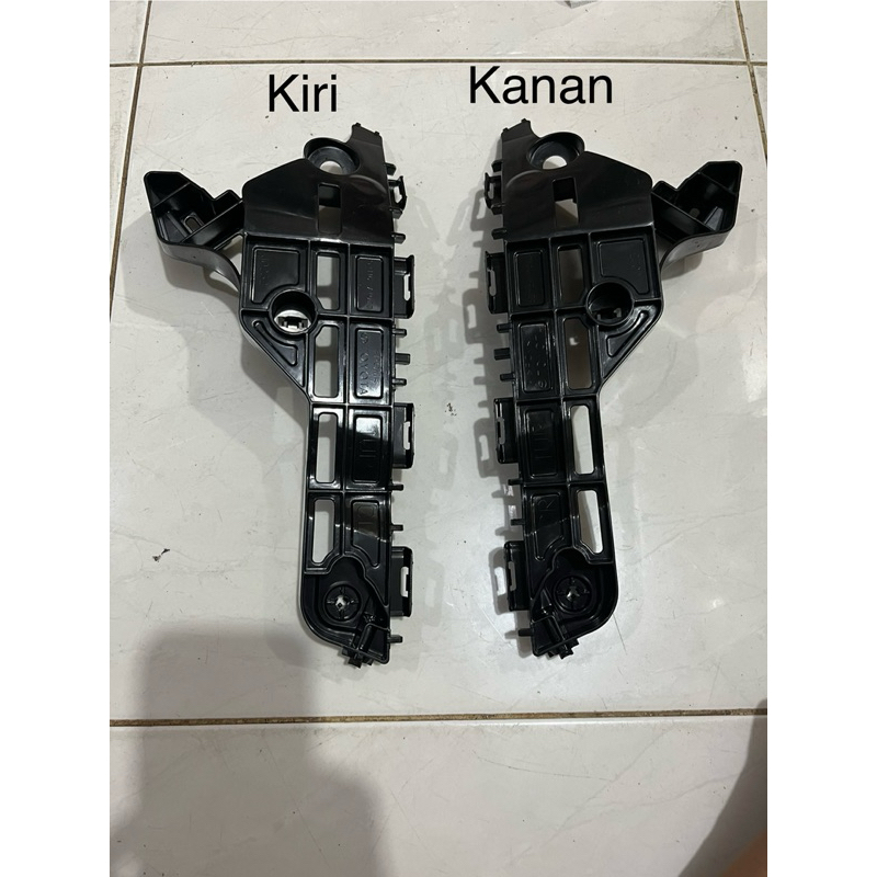 Jual BRACKET BREKET DEPAN INNOVA ZENIX 2022-2024 ORI | Shopee Indonesia