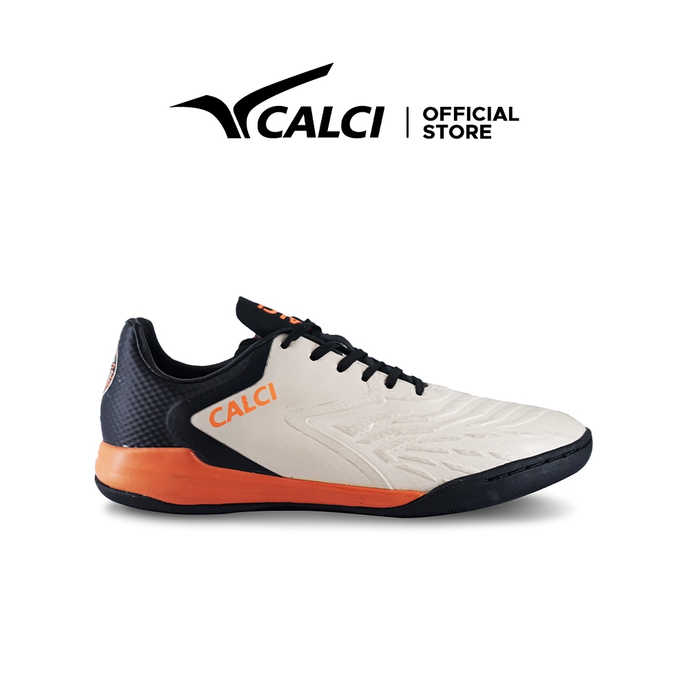 Jual Calci Sepatu Futsal Punisher ID - Tan/Mocca | Shopee Indonesia