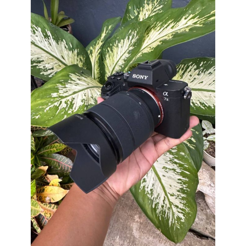 Jual Sony A7ii kit 28-70mm fullset box mulus no minus | Shopee Indonesia