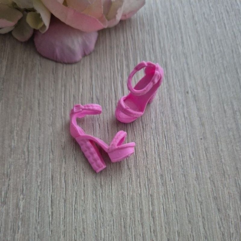 Jual Sepatu Barbie Mattel pink heels | Shopee Indonesia