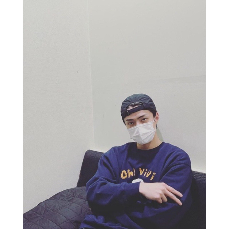 Jual preloved(PL) sweater exo sehun spao x vivi sehun exo-navy | Shopee Indonesia