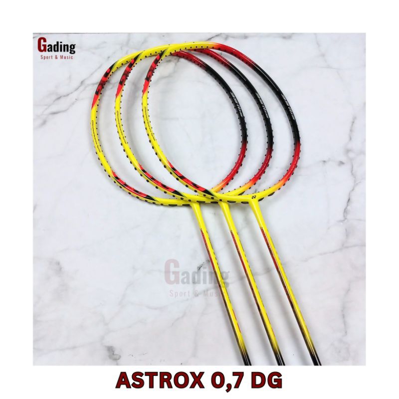 Jual Raket Badminton Yonex Astrox 0,7 DG | Shopee Indonesia