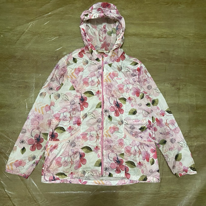 Jual jaket running bunga caf L | Shopee Indonesia