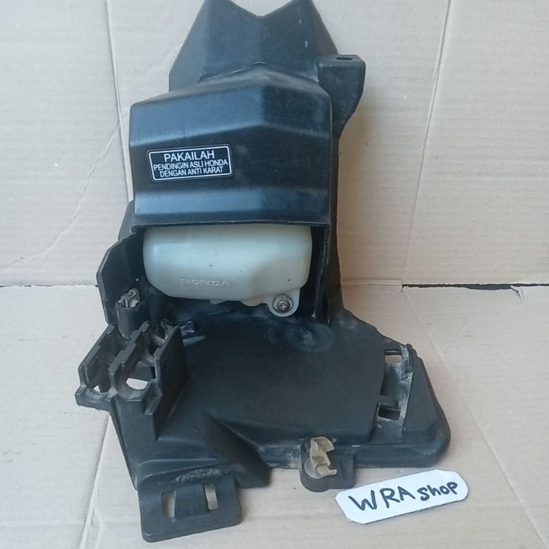 Jual coper tengki radiator tutup spakbor kolong vario 125/150 led ...