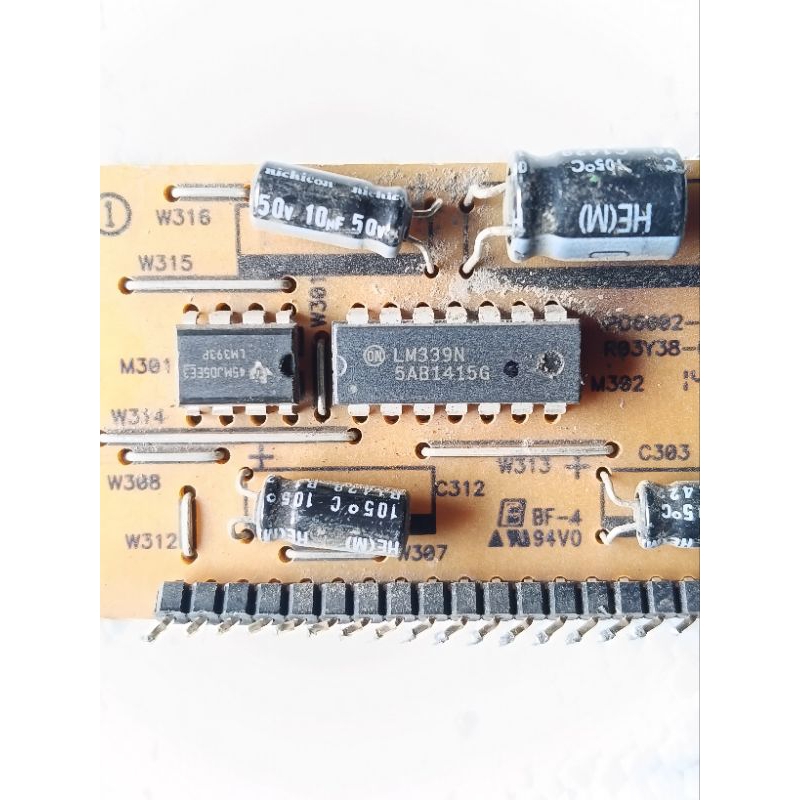 Jual IC LM339N LM 393P | Shopee Indonesia