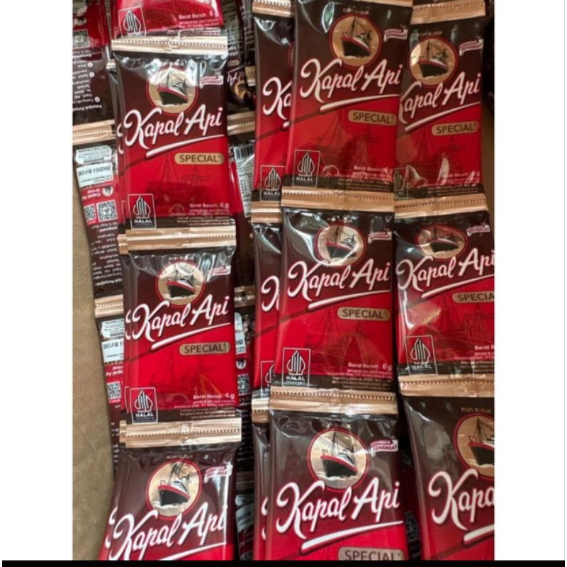 Jual Kopi Kapal Api mini renteng 6gr isi 11 sachet ( kopihitam tanpa ...