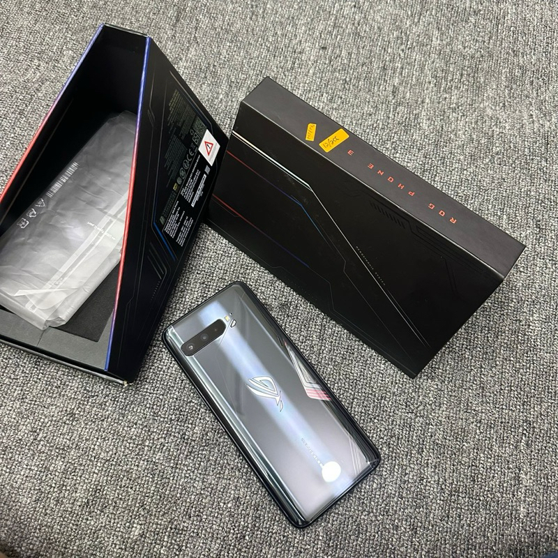 Jual asus rog phone 3 12/256gb resmi mulus | Shopee Indonesia