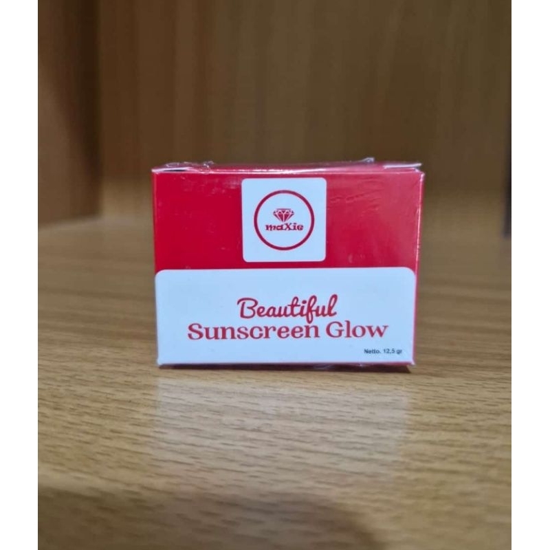 Jual MAXIE || SUNSCREEN MAXIE GLOW BPOM ( KEMASAN TERBARU ) | Shopee ...