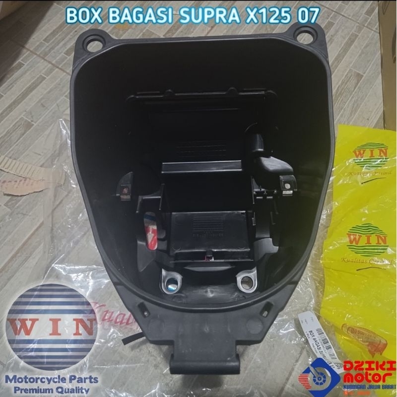 Jual Box Bok Bagasi Honda Supra X125 X 125 Lama Batman Merek WIN ...