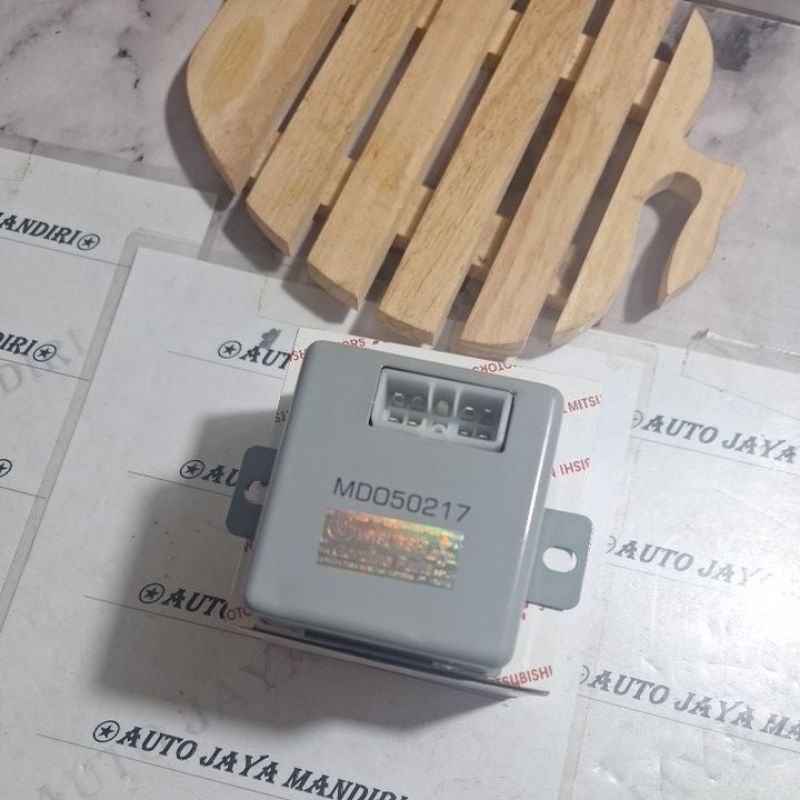 Jual Relay unit control timer glow plug busi pemanas L300 disel 2.3 2.5 ...