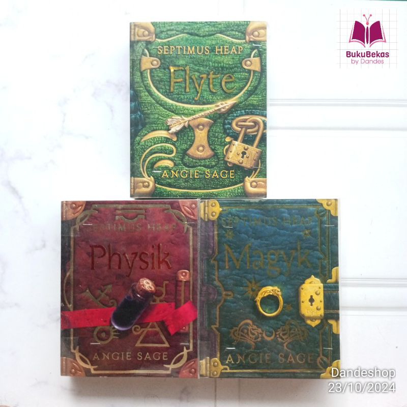 Jual Septimus Heap by Angie Sage - Magyk / Flyte / Physik - Novel Bekas ...