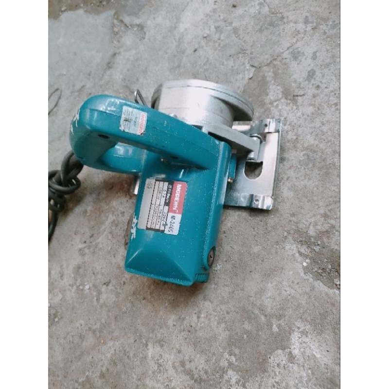 Jual serkel potong keramik atau granit modern second kondisi normal ...