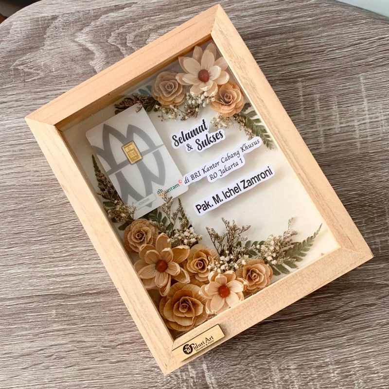 Jual hias frame pigura logam mulia hias kado hias cindramata | Shopee ...