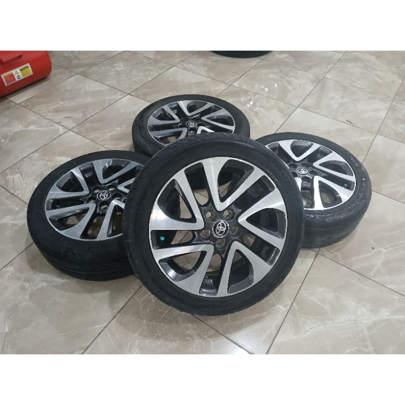 Jual Pelek original bekas mobil sienta ring 15 + ban bekas 205 45 r16 3 pcs 185 55 r16 1 pcs ...