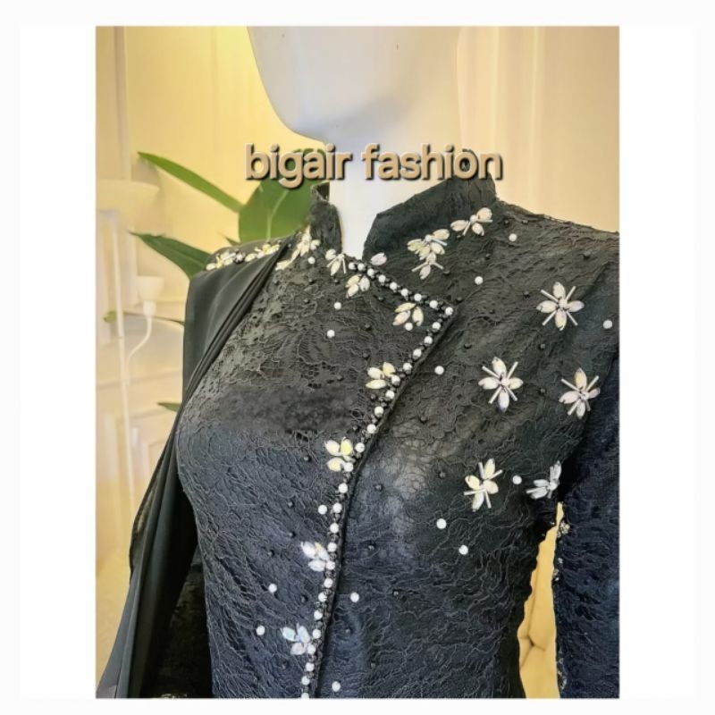 Jual KEBAYA JANGGAN ARUMI kebaya jeng yah kebaya wisuda KEBAYA PESTA ...