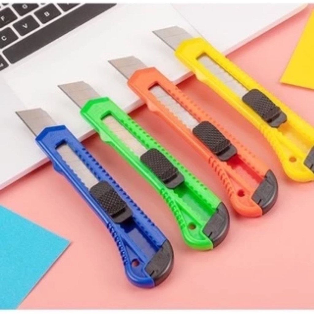 Jual Pisau Cutter Besar Transparan 18mm - Alat Potong Kertas Super ...