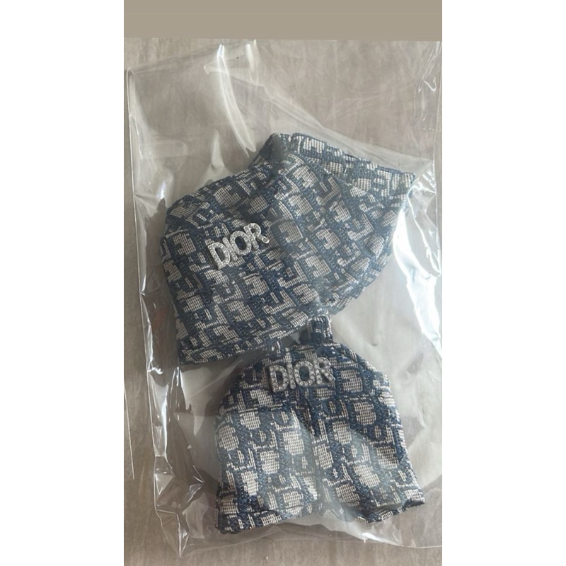Jual topi baju labubu dior | Shopee Indonesia