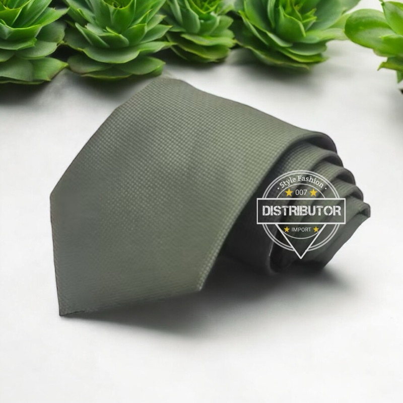 Jual Dasi pria panjang motif Bintik warna Hijau Army uk 3 inchi Dasi ...
