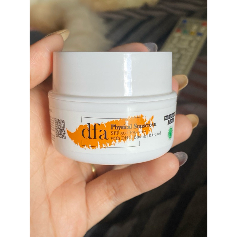 Jual Physical Sunscreen SPF 50+ PA++++ with DHC, Blue & IR Guard ...