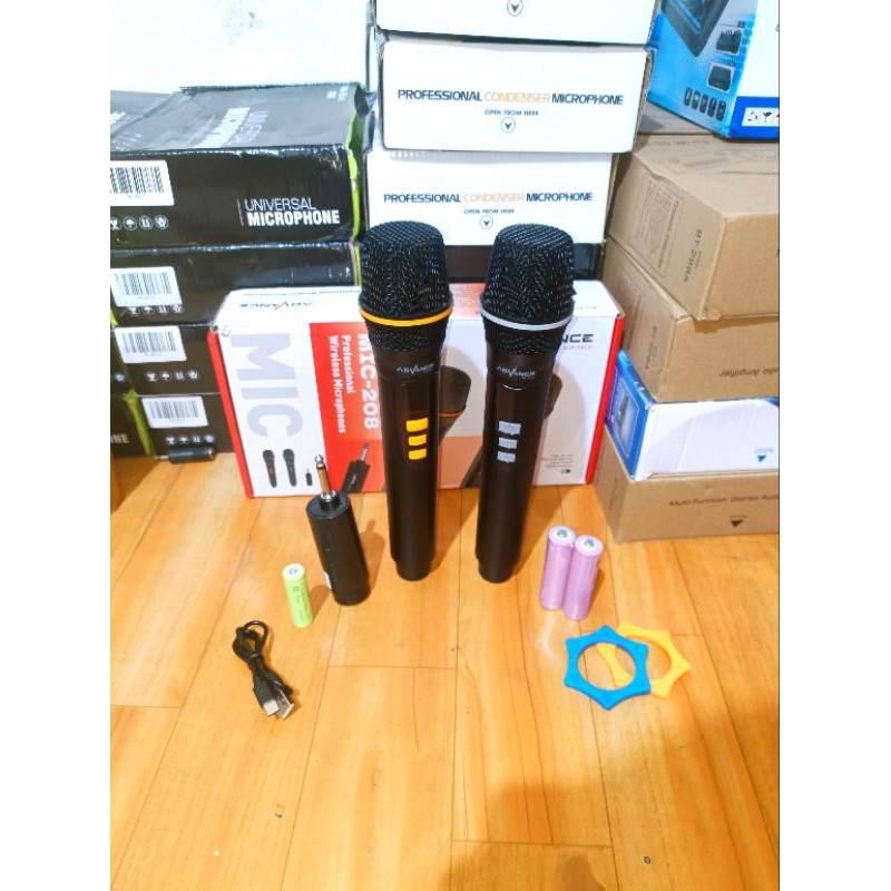 Jual mic wireless advance isi 2 type 208 volume bisa besar kecil ...