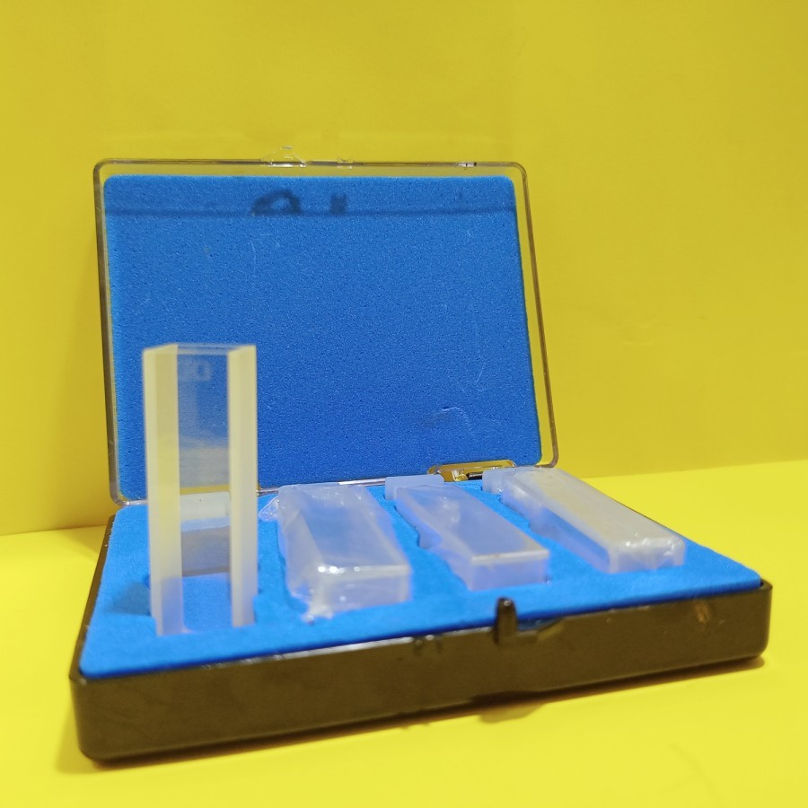 Jual Kuvet Glass / Cuvet Glass Spektrofotometer. 10mm (3,5 ML) | Shopee ...