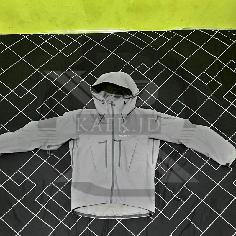 Jual Jaket Arcteryx Alpha SV GREY | Shopee Indonesia