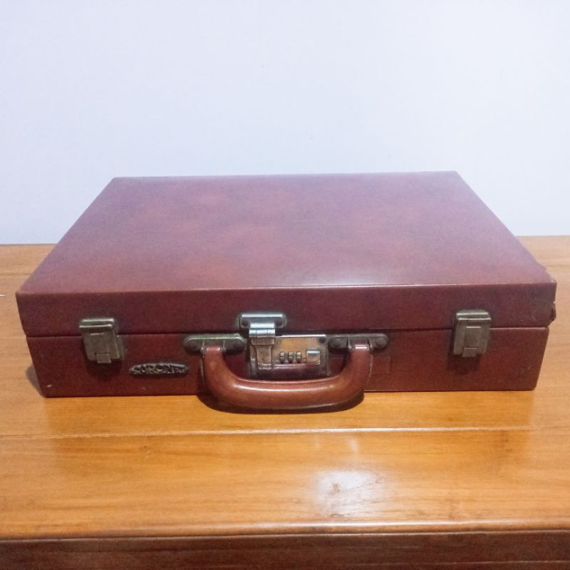 Jual (Used) Vintage Coronet Leather Briefcase - Tas Koper Kantor Jadul ...