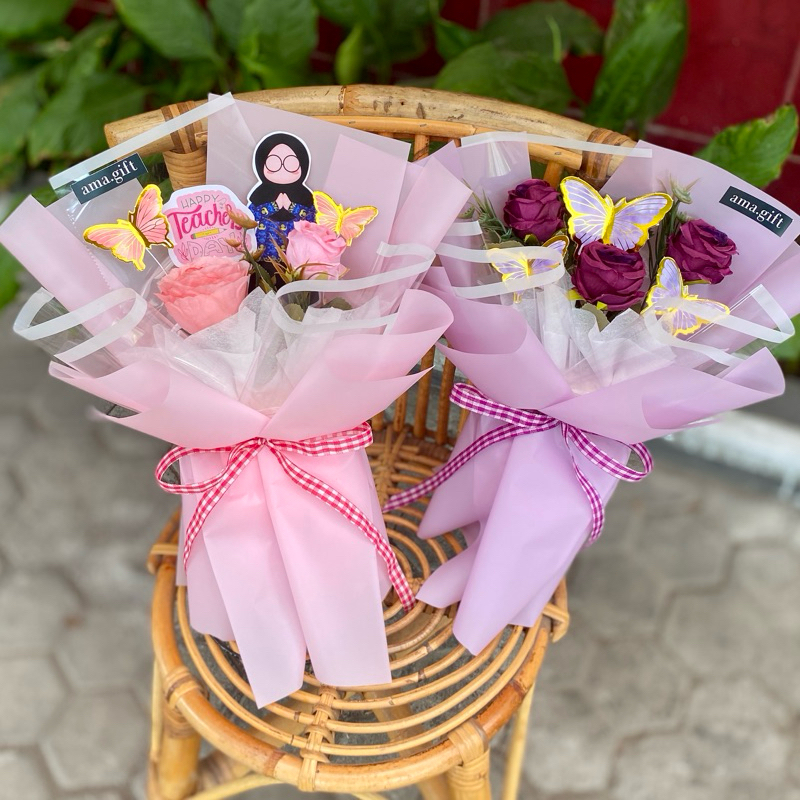 Jual Buket Bunga Kupu Kupu | Bucket Topper Hari Guru | Bouquet wisuda ...