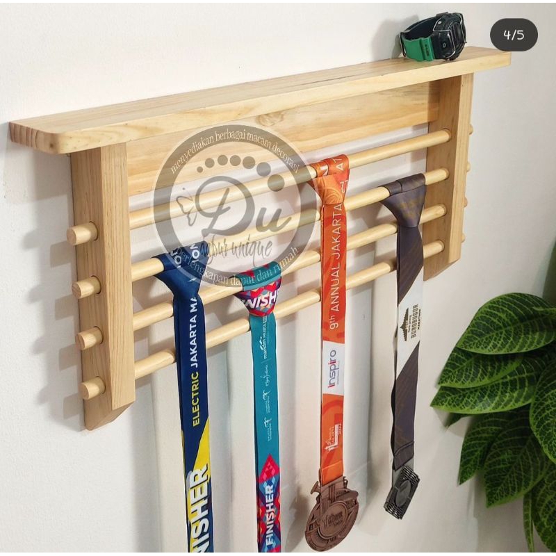 Jual Rak Piala dan Gantungan mendali Rak Display Portable | Shopee ...