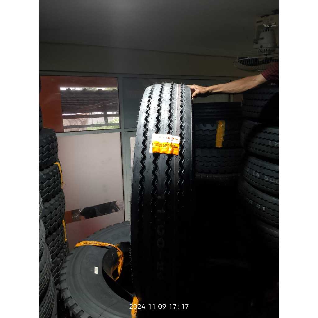 Jual BAN BENANG 1100-20 TIRON HS 500 SHD (MUATAN BERAT) SET (KOMPLIT ...
