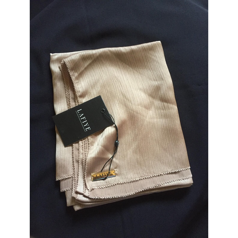 Jual Lafiye Texture Silk in Umber | Shopee Indonesia